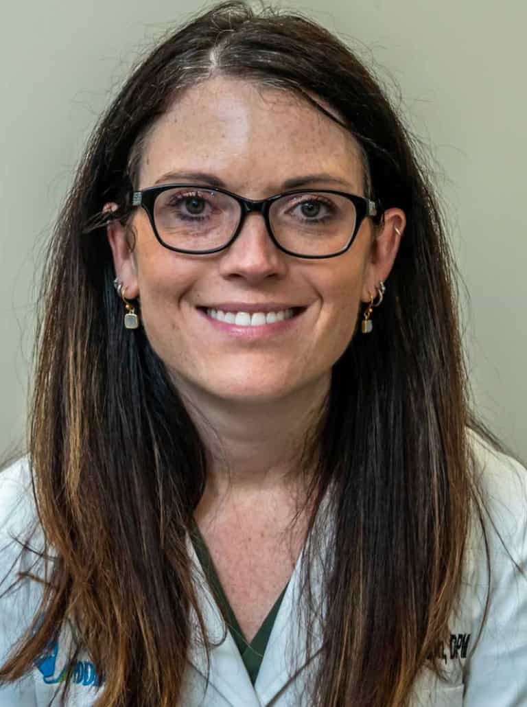 Elizabeth Hinton, DPM - OSSIO – Naturally Transformative Bone Healing